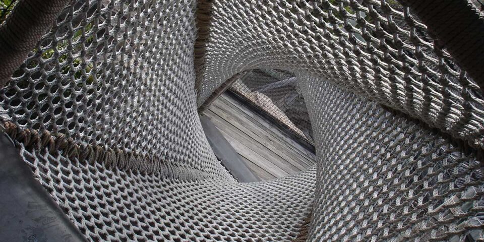 Playground Climbing Net Installation - Netrags